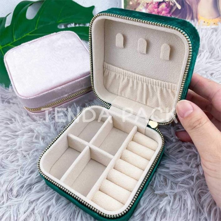 Plush Velvet Travel Jewelry Organizer Box Jewelry Case - Custom ...